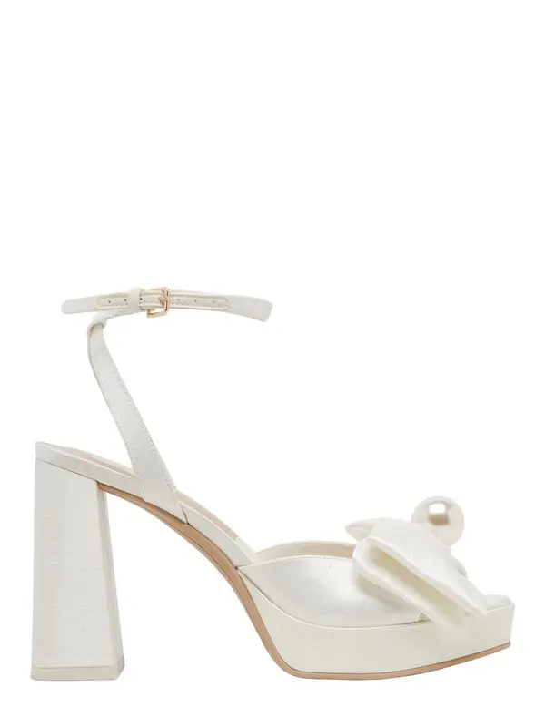 DOLCEVITA Patton Wide Heel Sandals - Ivory Satin