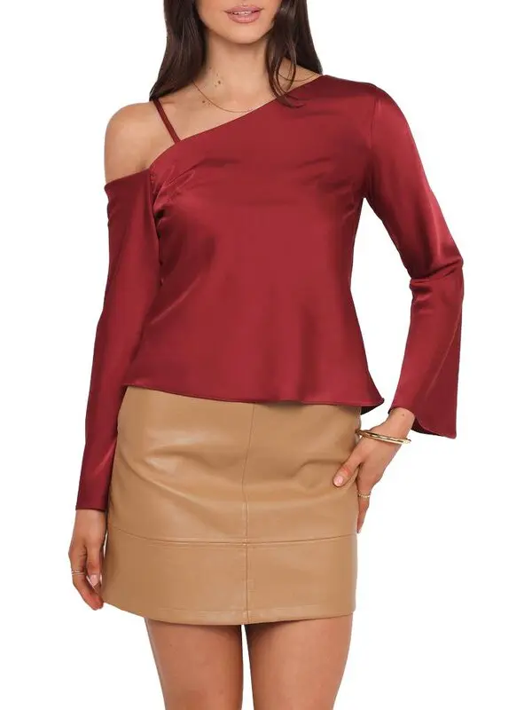 PETAL & PUP Brisa Single Cold Shoulder Satin Top - Cherry