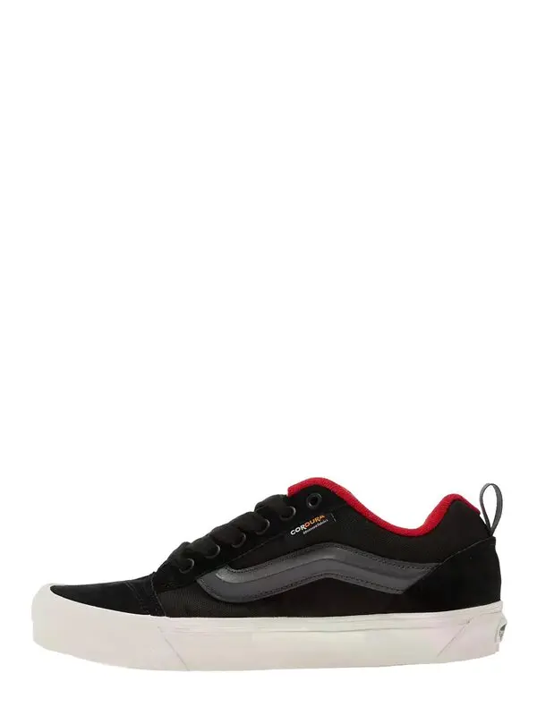 VANS Knu Skool Low-top Sneakers - Black