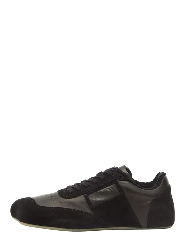 MAISON MARGIELA Leather Low Top Sneakers - Black