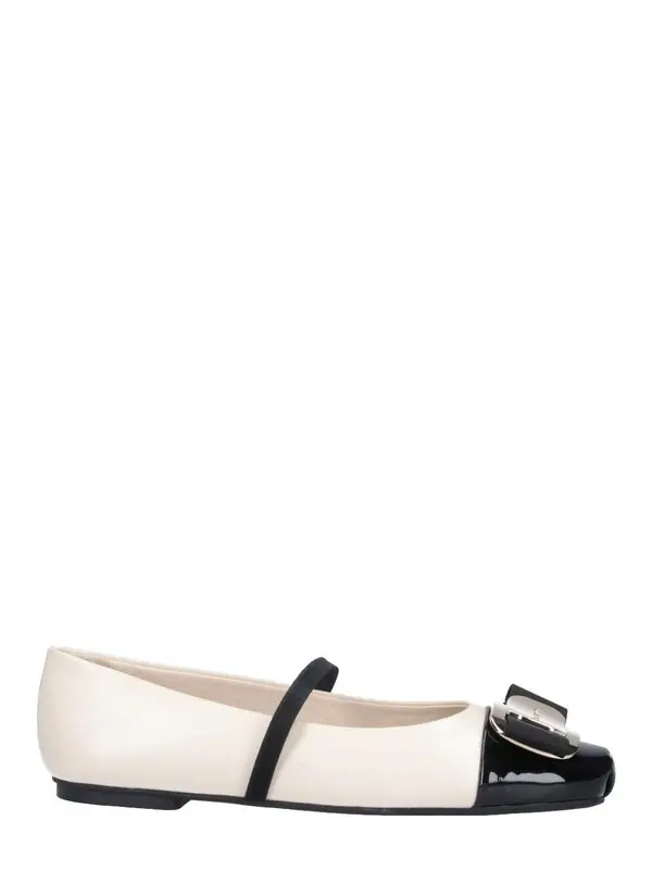 FERRAGAMO Vara Ballet Flats - Cream