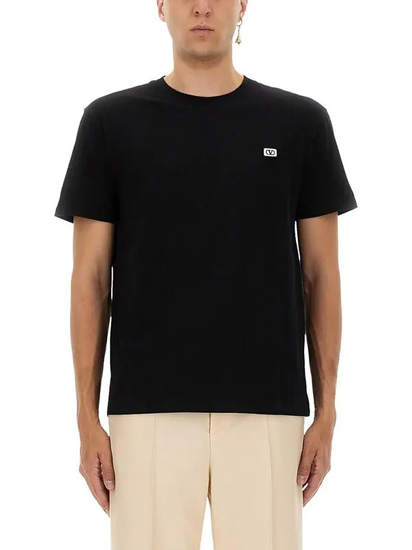 Valentino Garavani T-shirt With Signature Vlogo - Black
