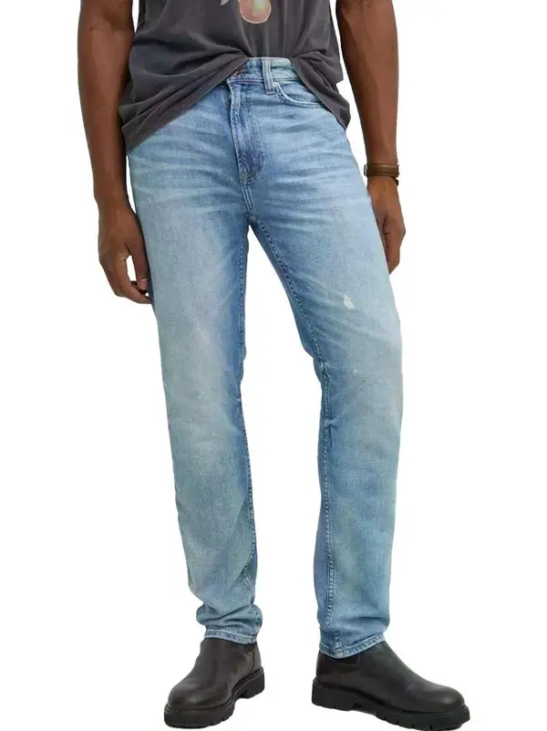 Guess James Jeans With Distressed Details - Blue