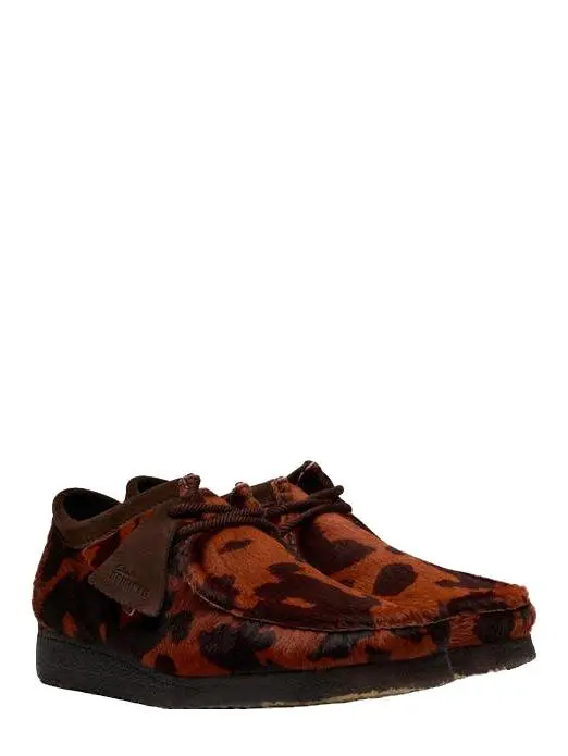 Clarks Wallabee Genuine Calf Hair Chukka - Brown Cow Print