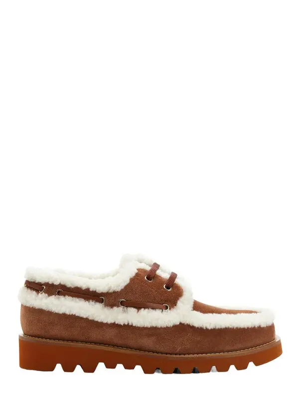 Valentino Garavani Palm Avenue Shearling Boat Shoes - Tan