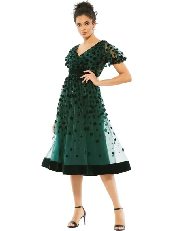 Mac Duggal Embellished Butterfly Sleeve Velvet Hem Midi Dress - Green