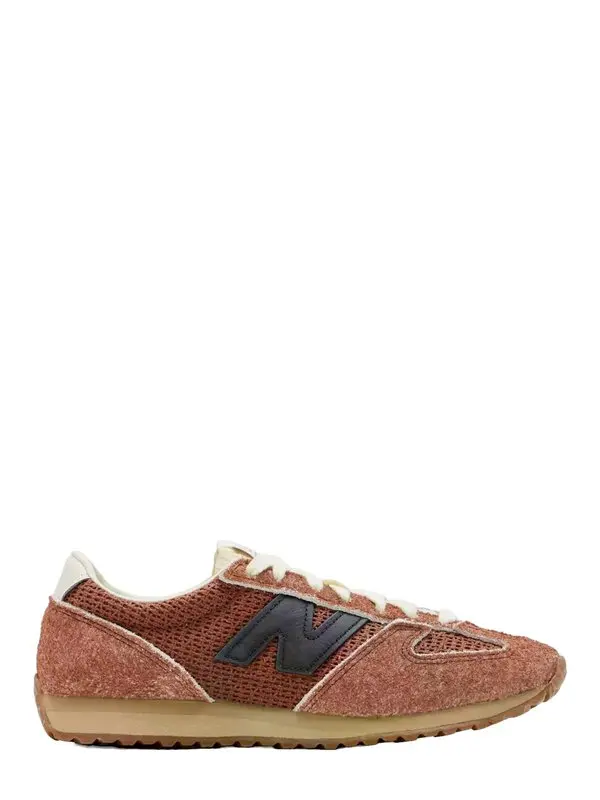 NEW BALANCE Suede Panelled Sneakers - Brown