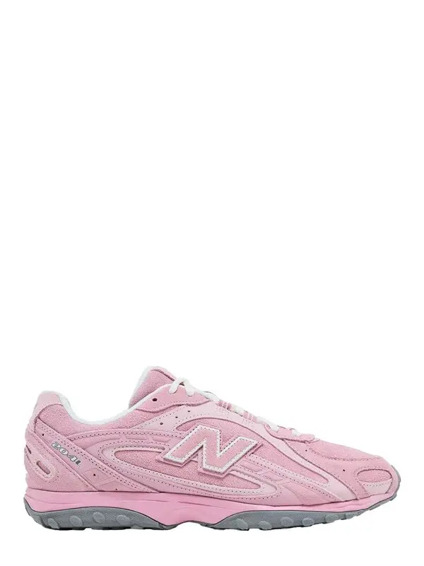 NEW BALANCE 204l Pastel Pack Sneakers - Pink