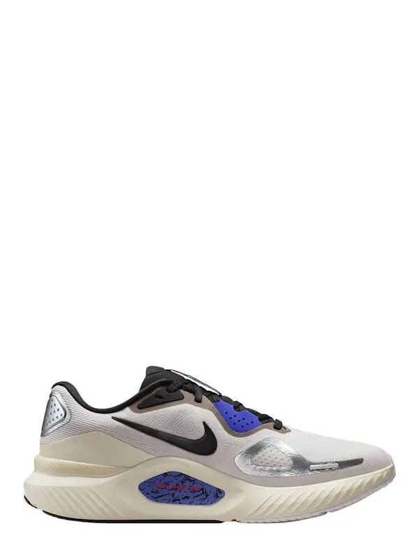 Nike Structure 26 Sneakers - White