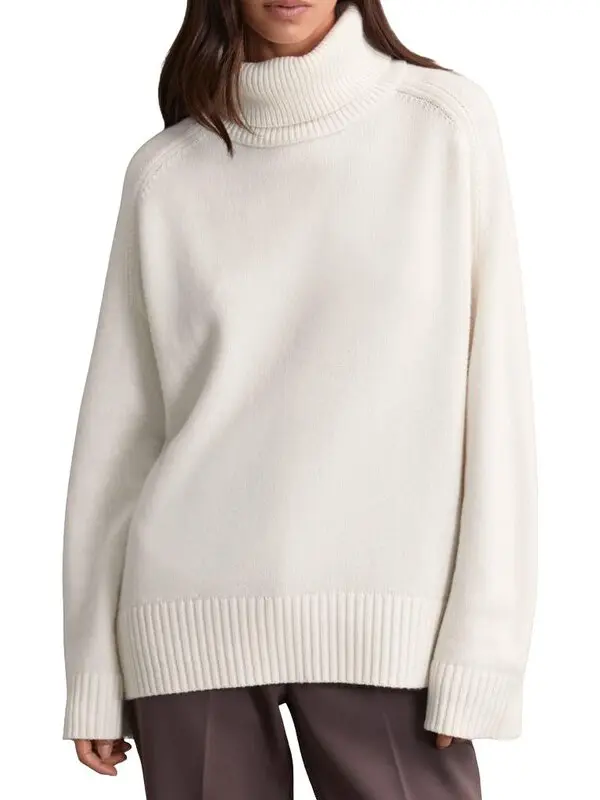 REISS Oversized Wool & Cashmere Turtleneck Sweater - Cream