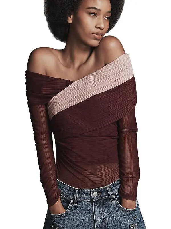 SOVERE / Cascade Long-sleeve Off-shoulder Mesh Top - Plum