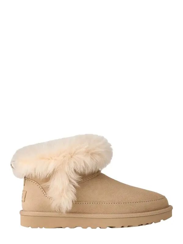 UGG W Classic Ultra Mini Chalet Boots - Sand