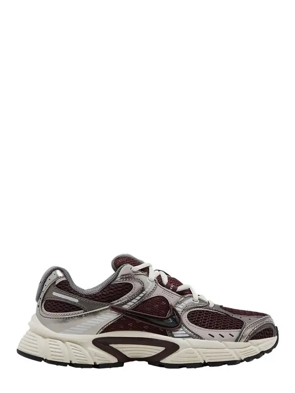 Nike V5 Rnr Sneakers - Brown
