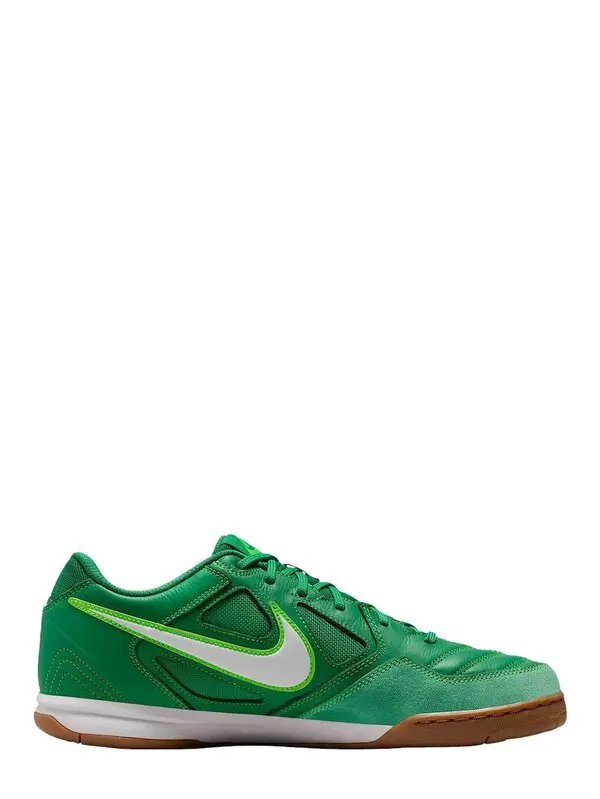 Nike Gato Stadium Strike - Green
