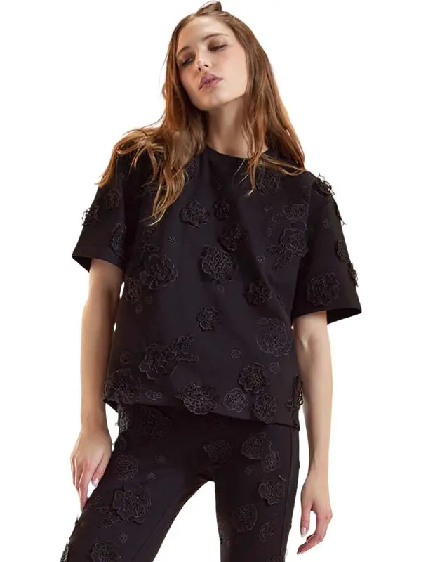 Cynthia Rowley Floral Applique T-shirt - Black