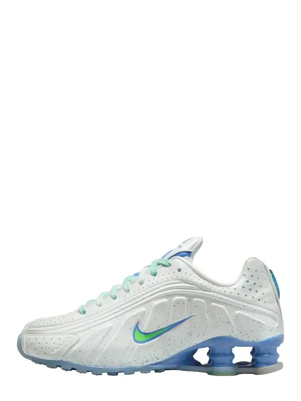 Nike Shox R4 Sneakers - White