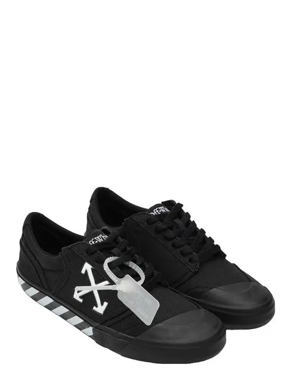 OFF WHITE™ Low Vulcanized Sneakers - Black