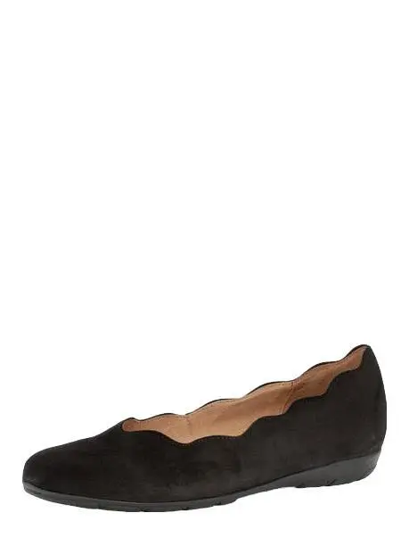 Gabor Scallop Suede Flat - Black