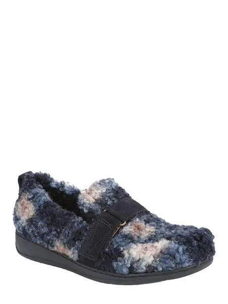 Vionic Imogen Faux Shearling Clogs - Navy Multi