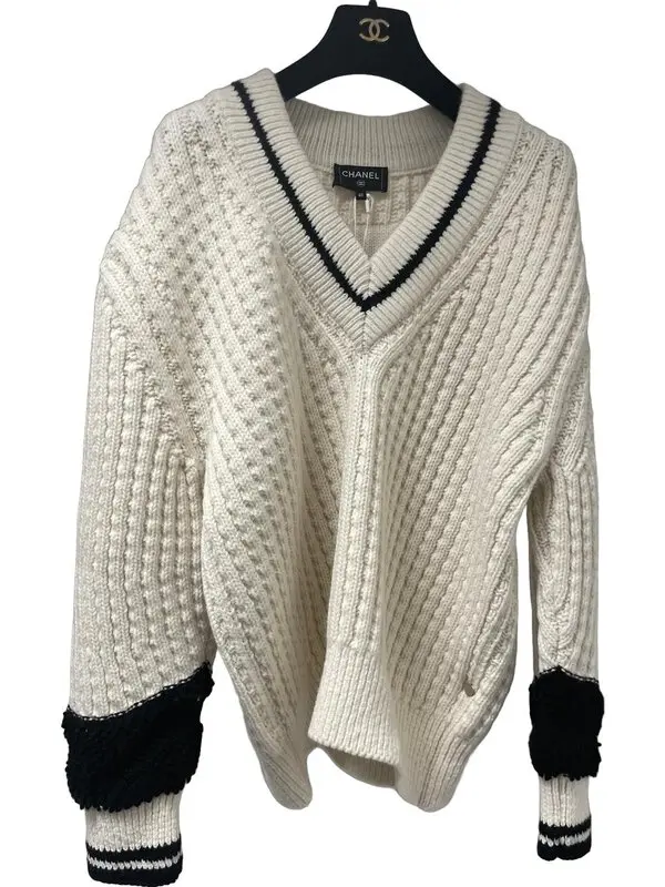 Chanel Wool Pullover - White