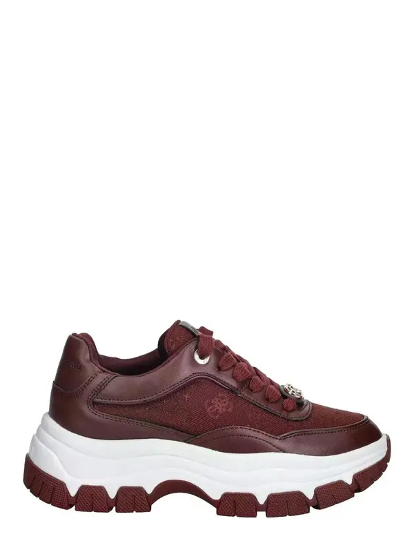 Guess Logo-plaque Chunky-sole Sneakers - Red