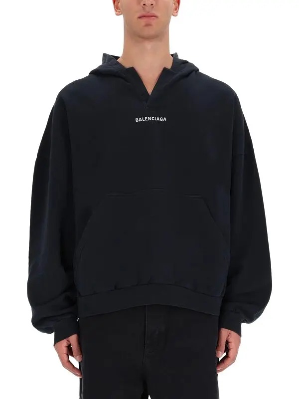 Balenciaga Sweatshirt With Logo - Black