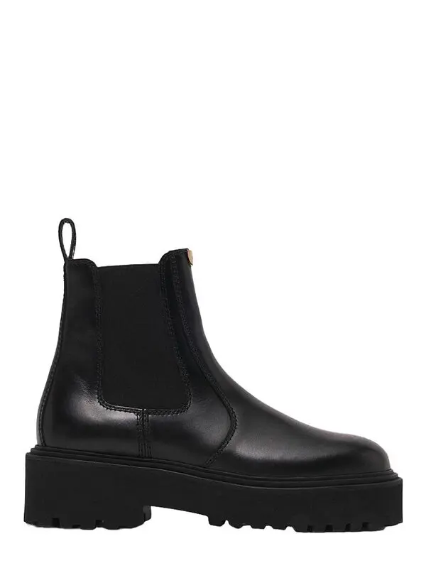 Maje Leather Chelsea Boots With Treaded Sole - Black