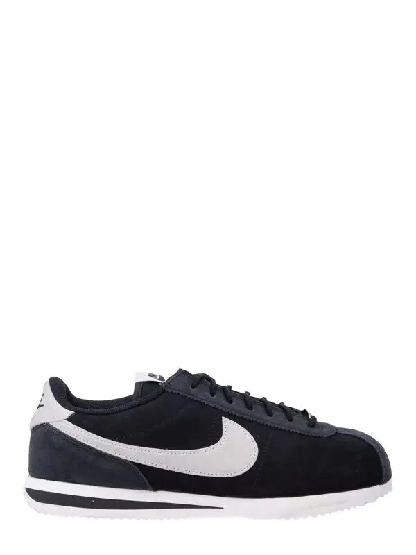 Nike Low Top Sneakers - Black