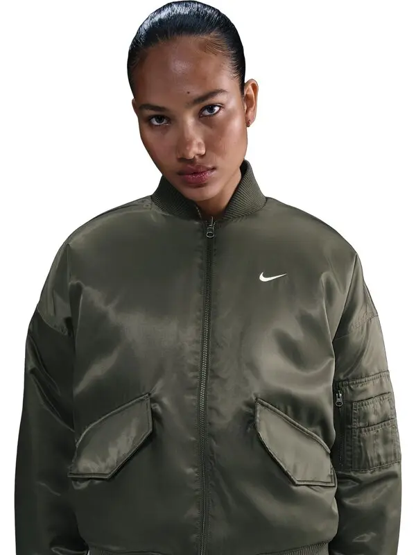 Nike Sportswear Therma-fit Reversible Bomber Jacket - Green