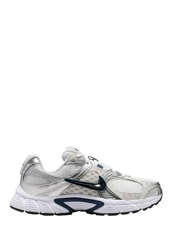 Nike V5 Rnr Sneakers - Metallic Silver/midnight Navy Blue/vast Grey