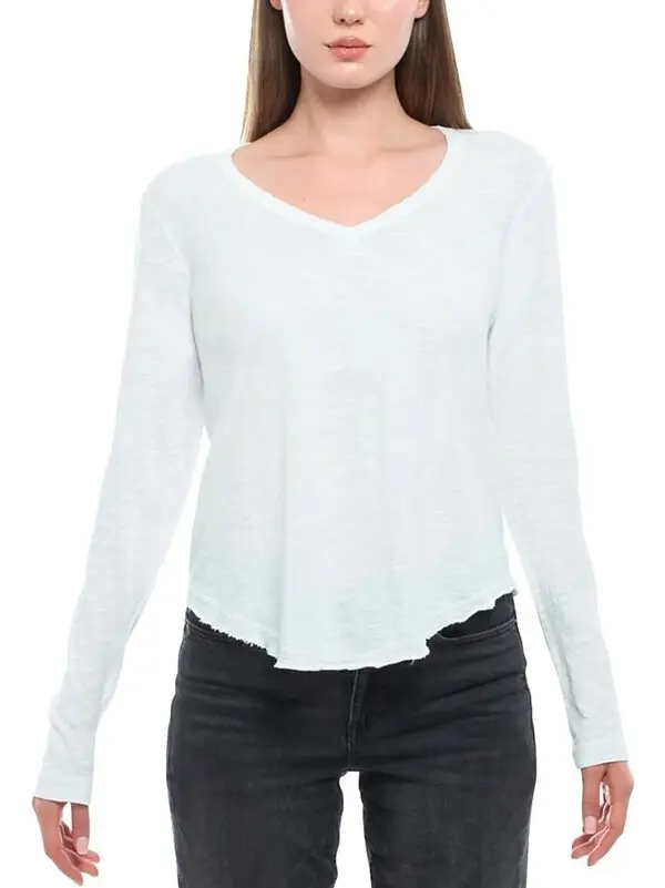 WILT CLOTHING Long Sleeve Shirttail Tee - White