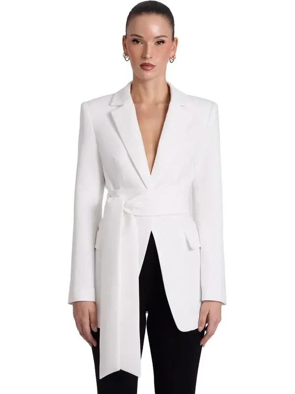 LEAU Classic Column Tailored Belted Blazer - White