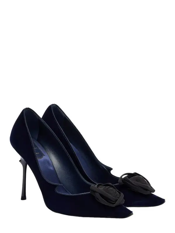 ROGER VIVIER Rose Vivier 100 Floral-appliqué Velvet Pumps - Blue