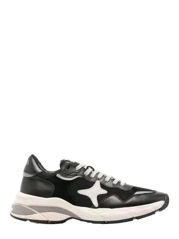 AMA-BRAND Star-patch Sneakers - Black