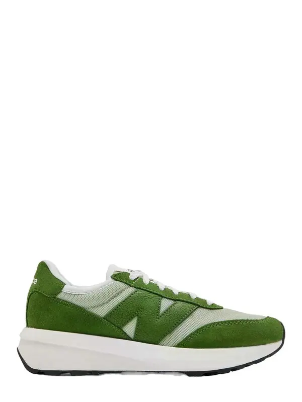 NEW BALANCE 370 Low Top Sneakers - Green