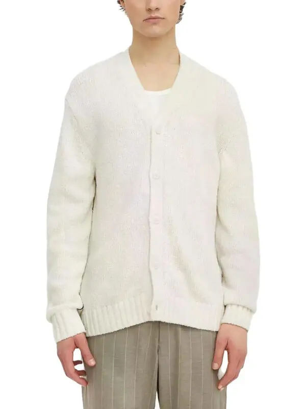 SAMSOE SAMSOE Saenzo Button V-neck Cardigan - Neutrals