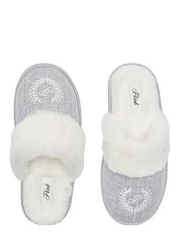 Pink Cable Knit Slippers - Grey