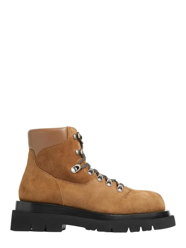 Bottega Veneta Lug Hiking Ankle Boots - Caramel