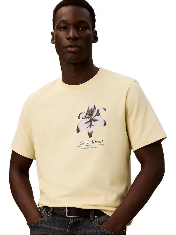 Calvin Klein Flower Logo Graphic Relaxed T-shirt - Lime Spritz