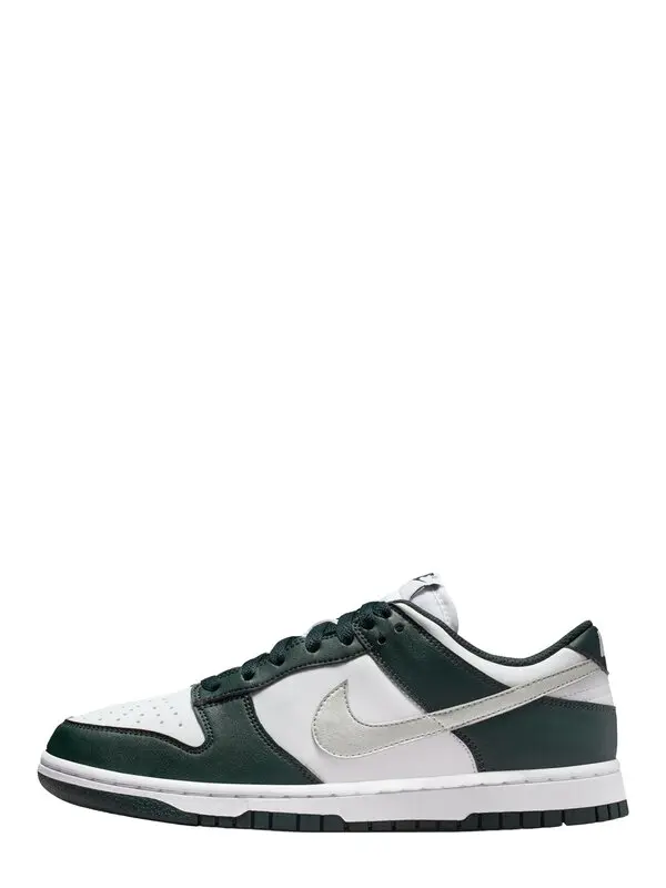 Nike Dunk Low Sneakers - Green