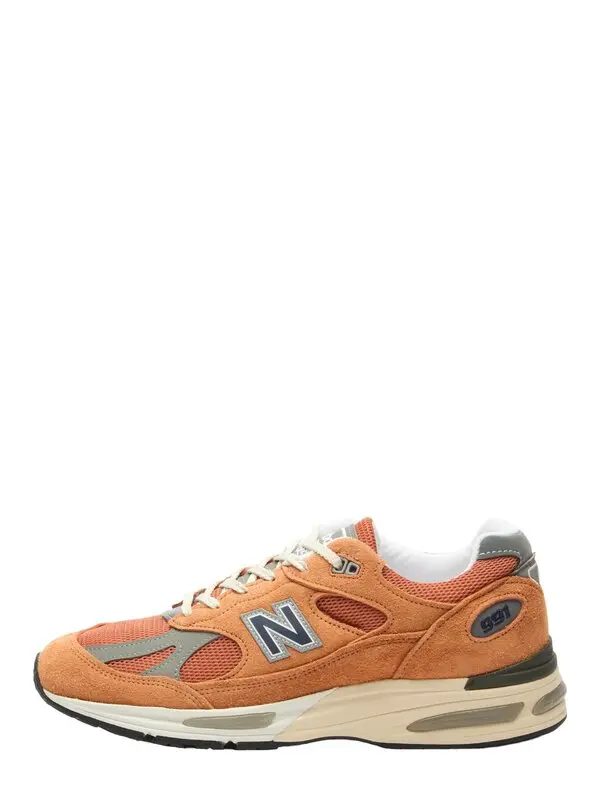 NEW BALANCE 991v2 Sneaker - Orange
