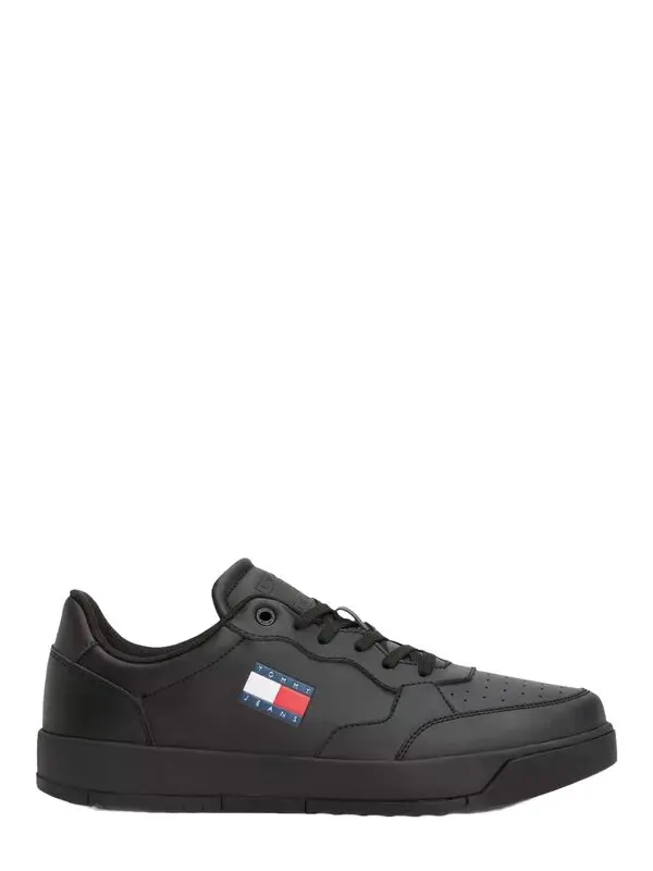 Tommy Hilfiger Logo-patch Sneakers - Black