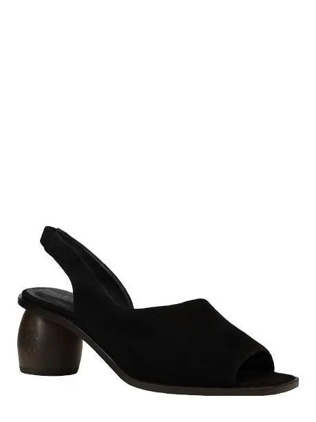 Pelle Moda Leevi Slingback Sandal - Black