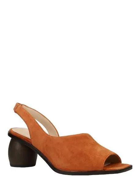 Pelle Moda Leevi Slingback Sandal - Caramel Brown
