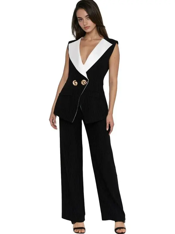 AKALIA Hirea Vest Coat - Black