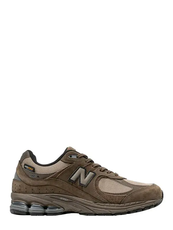 NEW BALANCE 2002r Sneakers - Brown