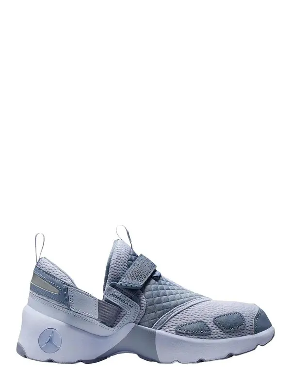 JORDAN Trunner Lx Sneakers - Grey