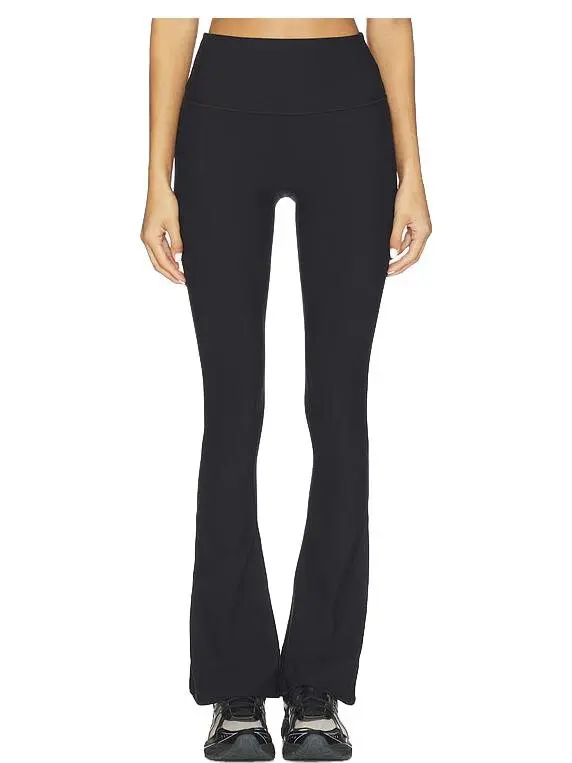 Spanx Spanxsmooth On Form Micro Flare Pant In Black - Very Black