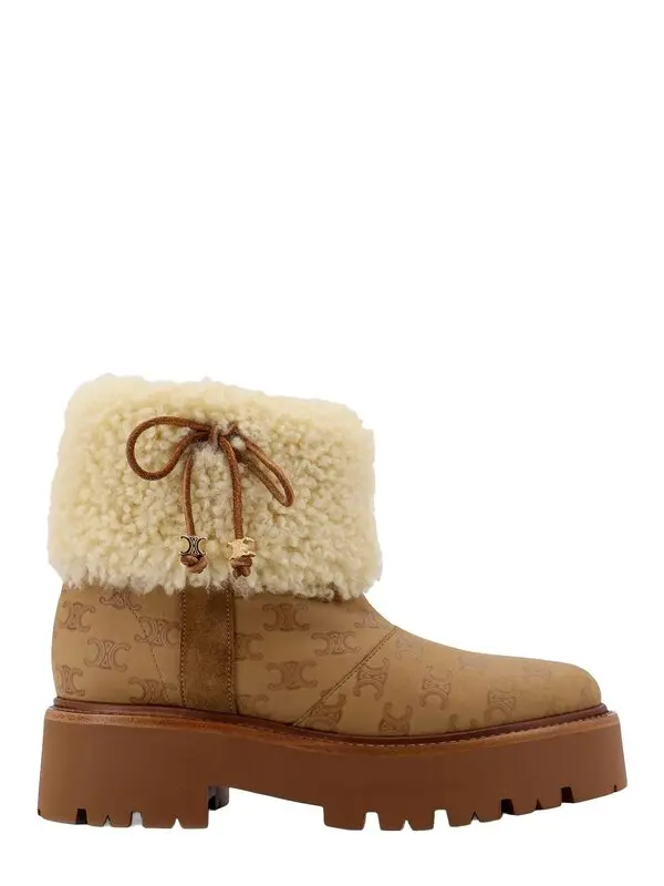 Celine Bulky Leather Boots With Triomphe Motif - Beige