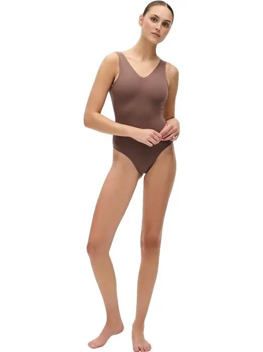 ELASTIQUE ATHLETICS Adorn Bodysuit - Cappuccino